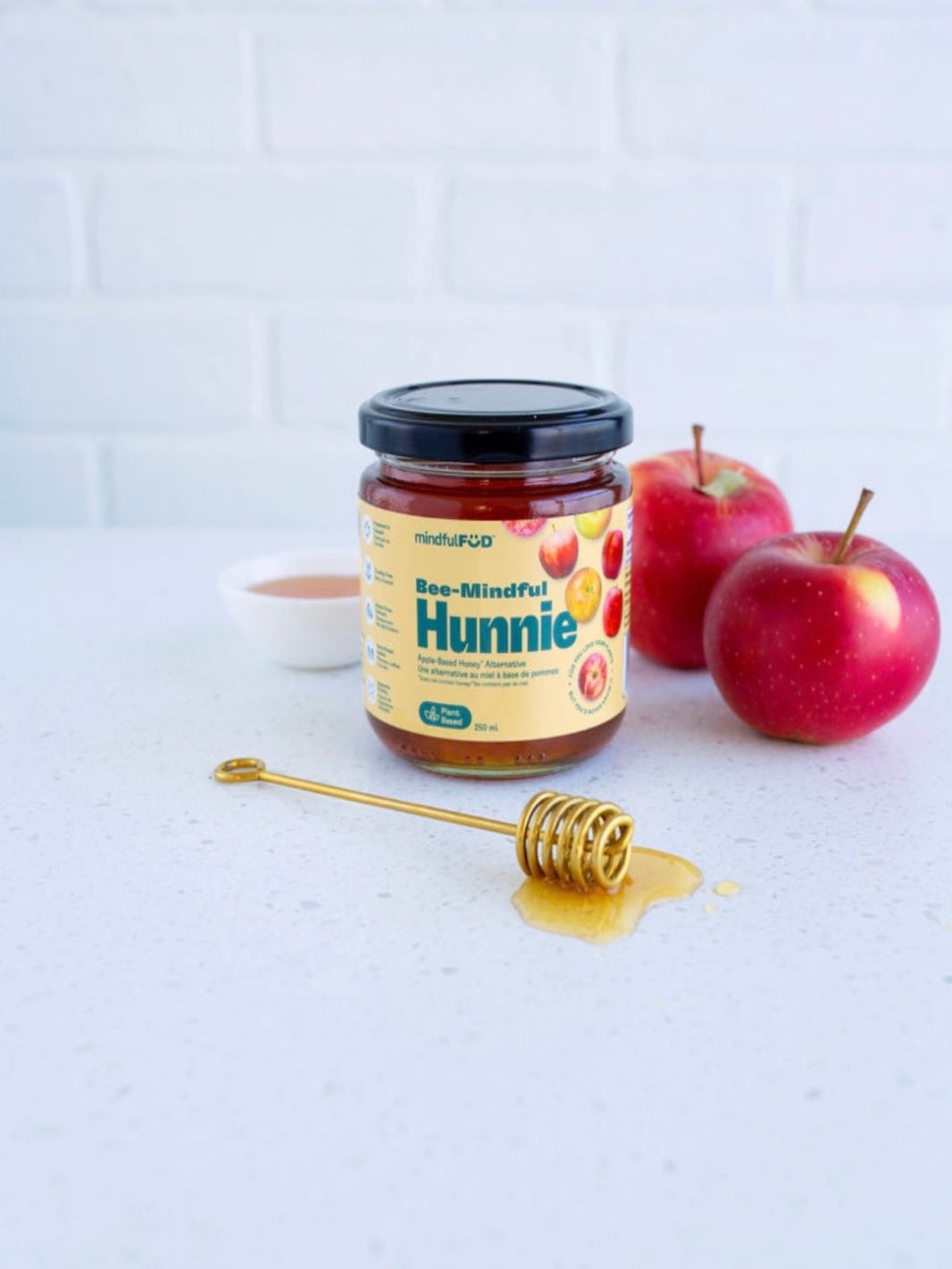 Mindful FÜD 🌱 Hunnie Made From (Rescued) Apples, Not Bees 🐝
